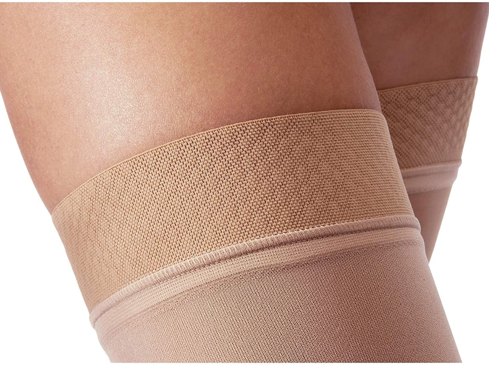 JOBST® Relief Thigh High 20-30 mmHg w/ Silicone Dot Top Band Compressi ...